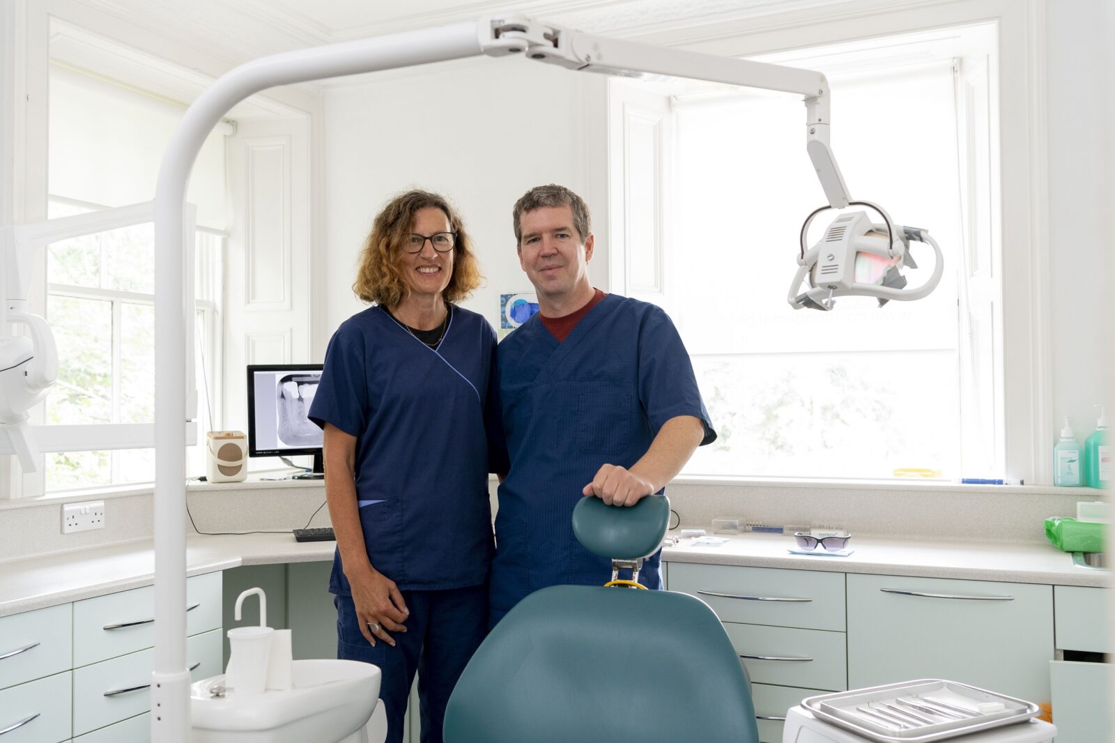 Riccarton Dental Practice | Edinburgh Dentist |Clyde Munro